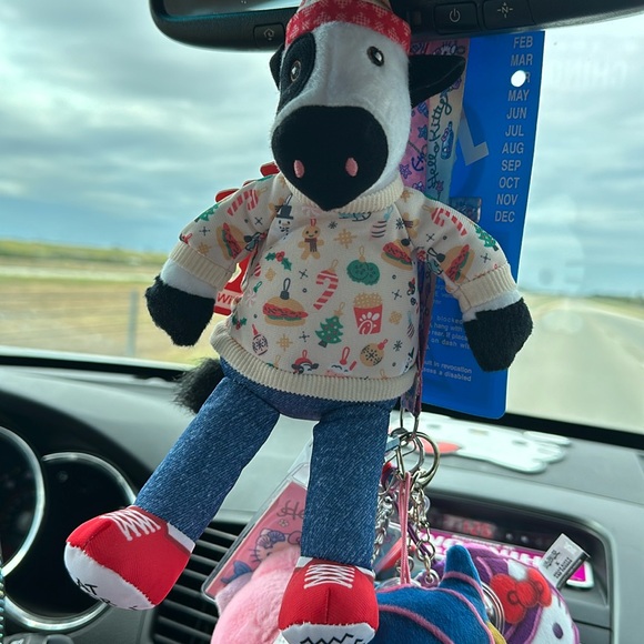 Chick-Fil-A | Toys | Christmas Chickfila Cow Limited Edition | Poshmark